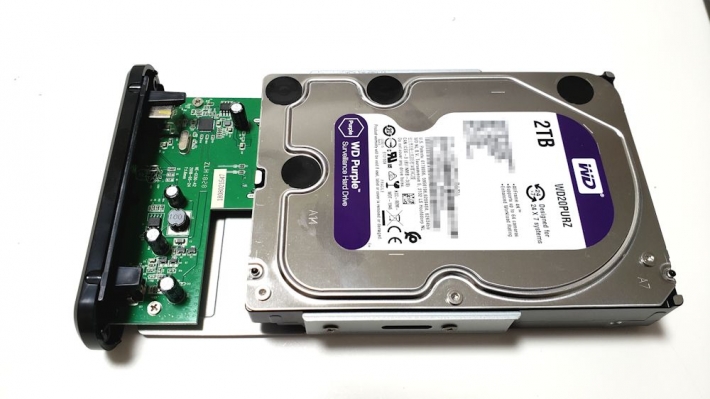 【レビュー】外付けHDDケース「LGB-EKU3」購入してみた | 左に右折-TRTTL-